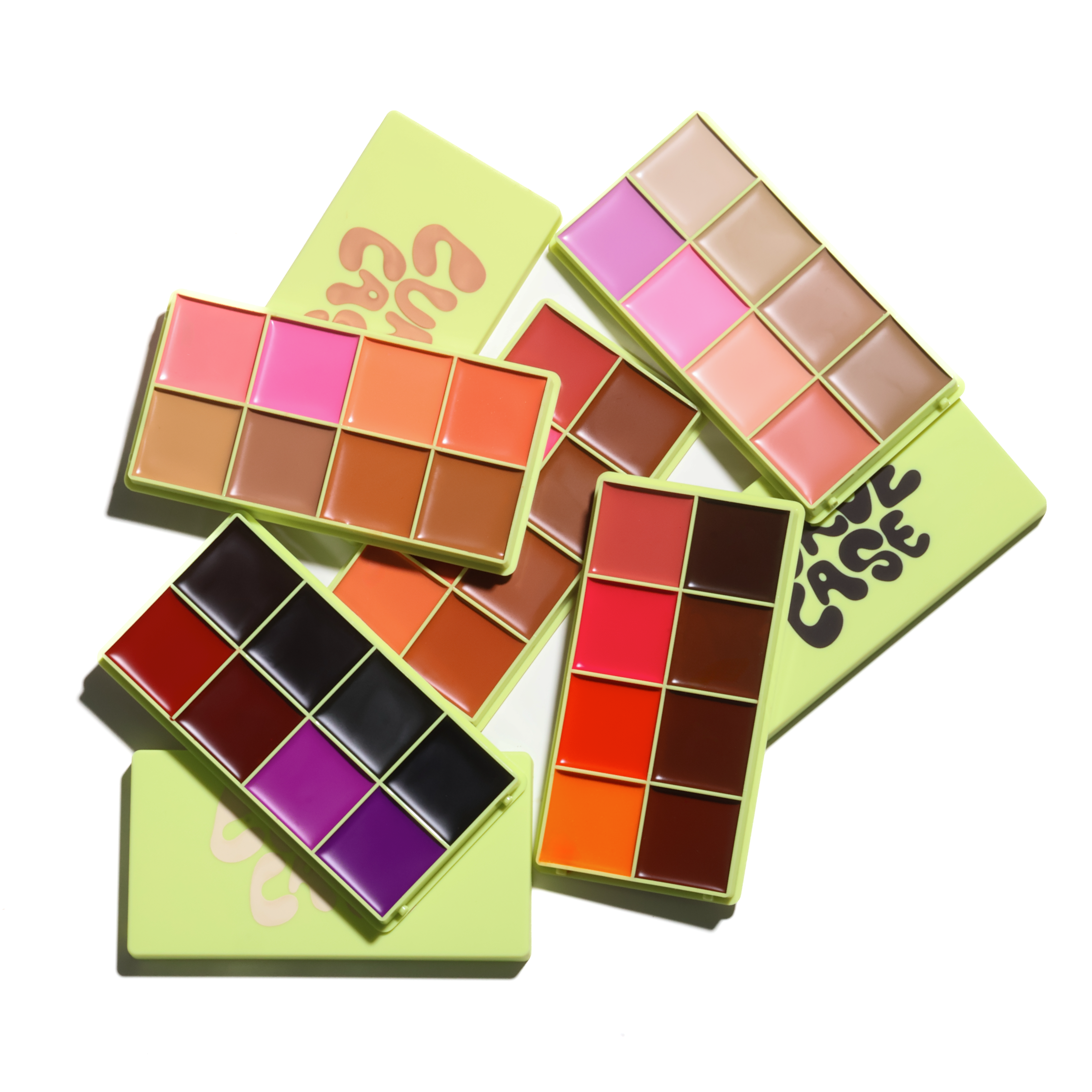 Curve Case Cream Makeup Palette – Made By Mitchell